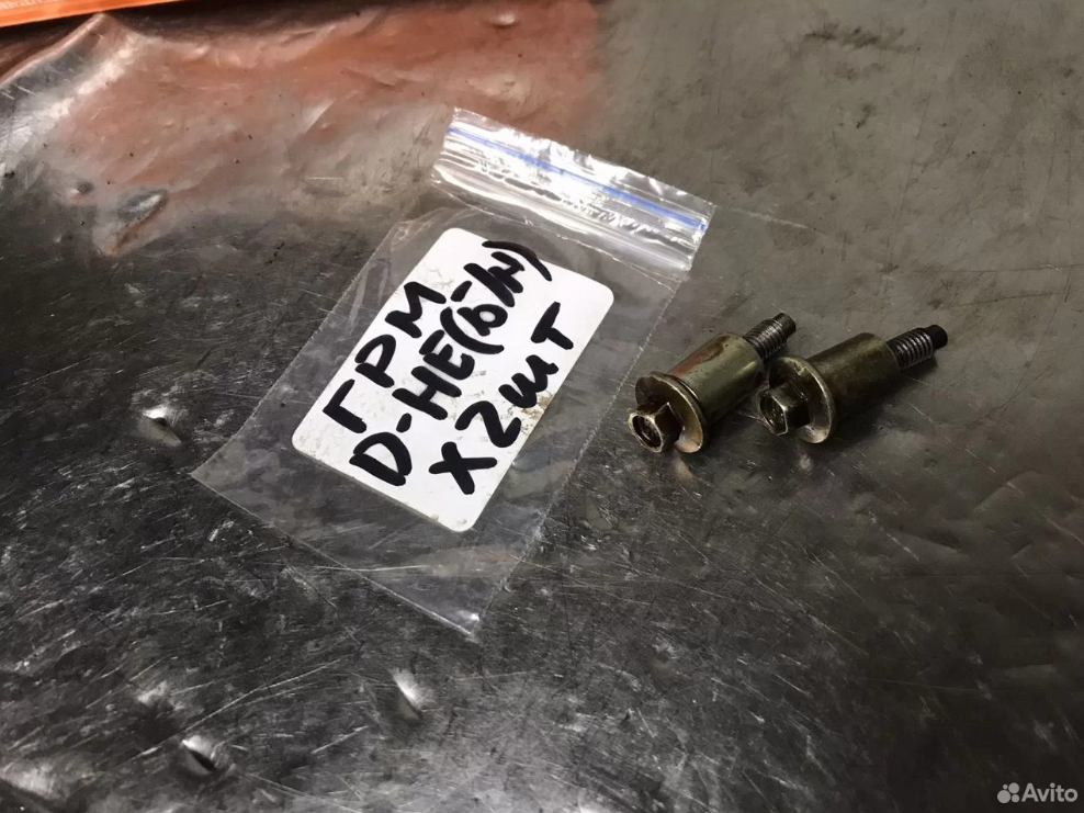 Болт грм/цепь масляного насоса пара Duratec-HE 1.8-2.5 Mazda Ford Volvo