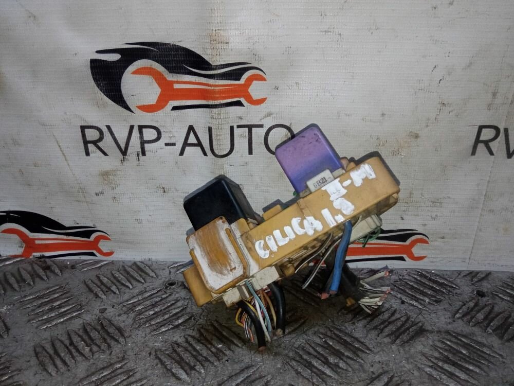 Блок предохранителей Toyota Celica T230 1.8 Toyota