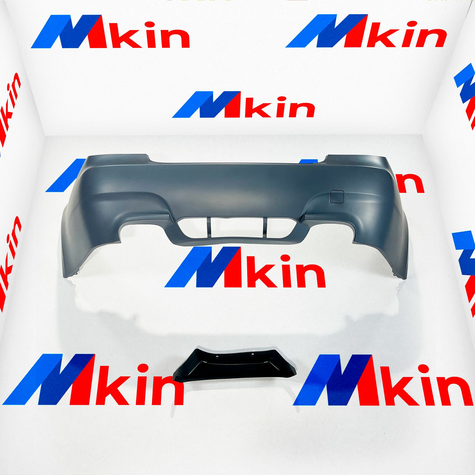 Задний бампер BMW 5 E60 M5 Look М Лук