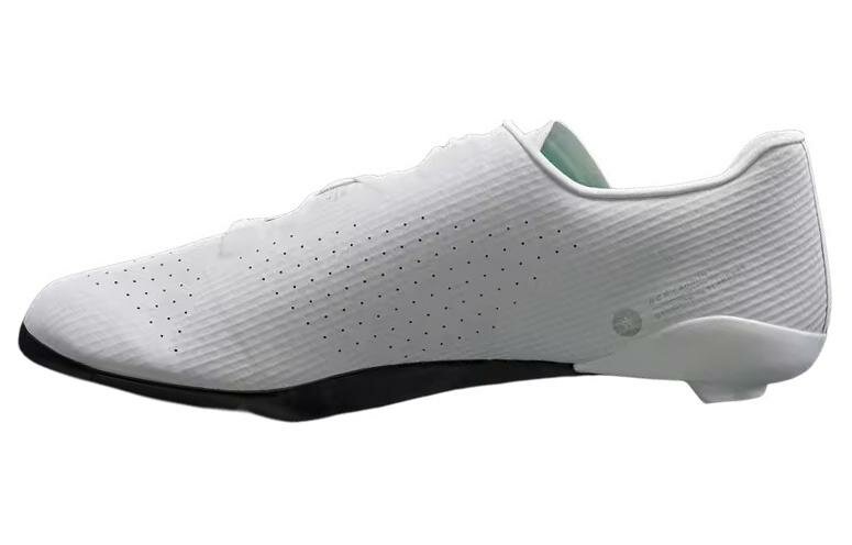 Кроссовки RCR