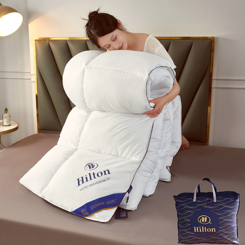 Бархатное одеяло из перьев Hilton, 200х230 см, 4 кг