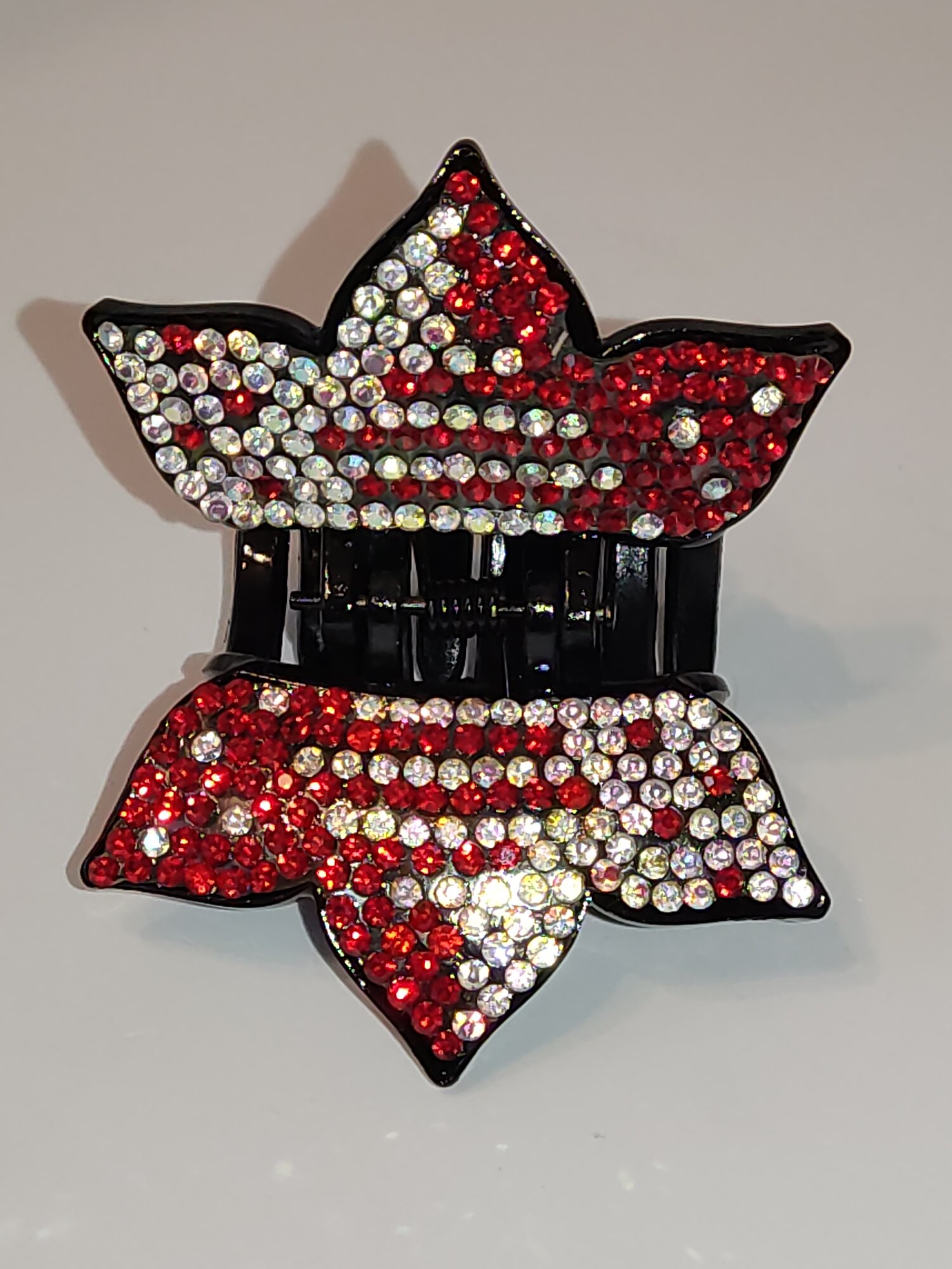 Заколка краб для волос "Цветок", пластик, стразы, серебристый/красный