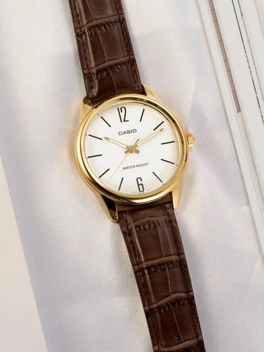 Наручные часы CASIO — фото 1