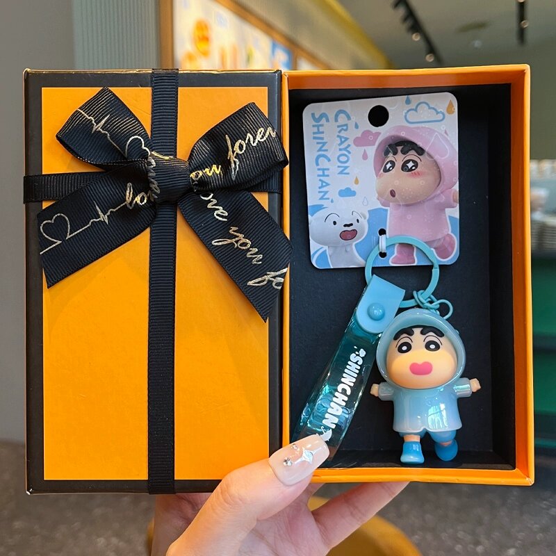 Официальный брелок Crayon Shin-chan серия «Дождливый день» — синий в подарочной упаковке, милый аксессуар для детей и