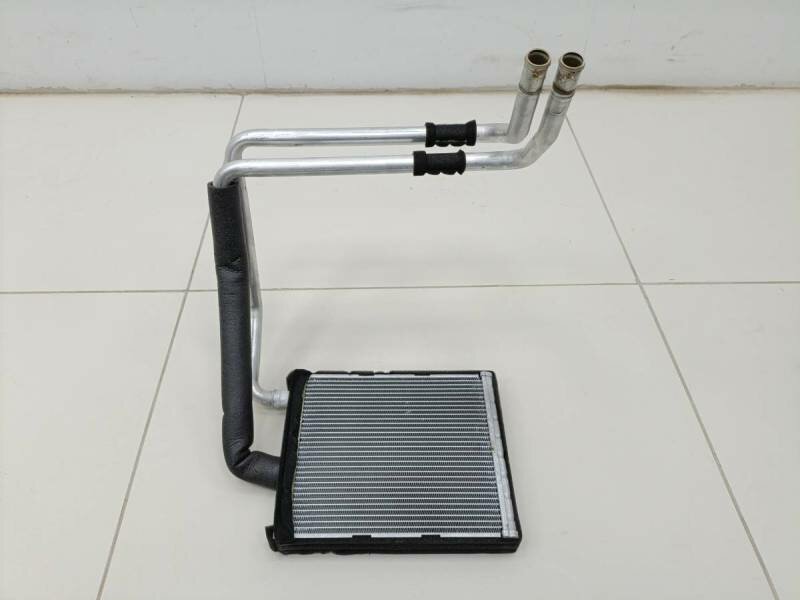 Радиатор отопителя JAC J7 2020 кат.номер: 8126100U7301F021