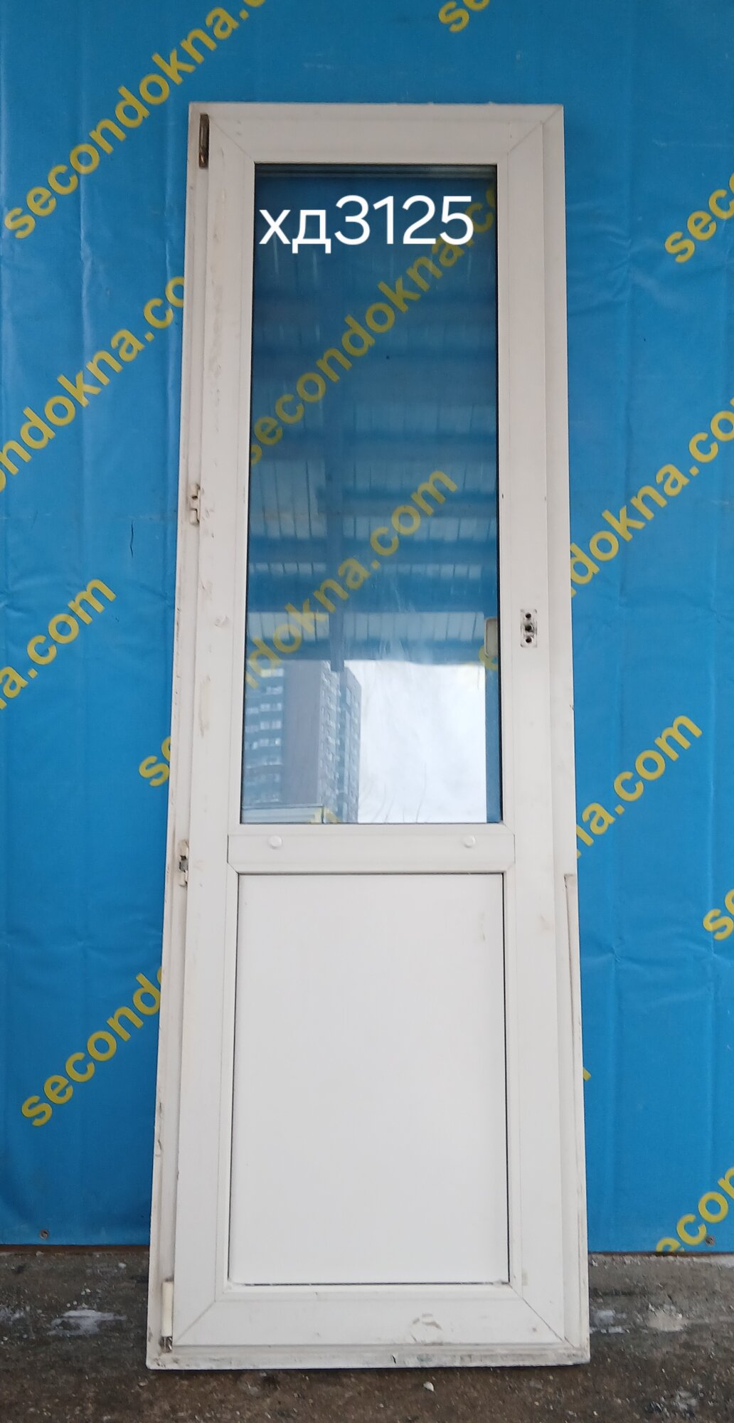 Дверь пластиковая Б/У 2160(в)х690(ш)