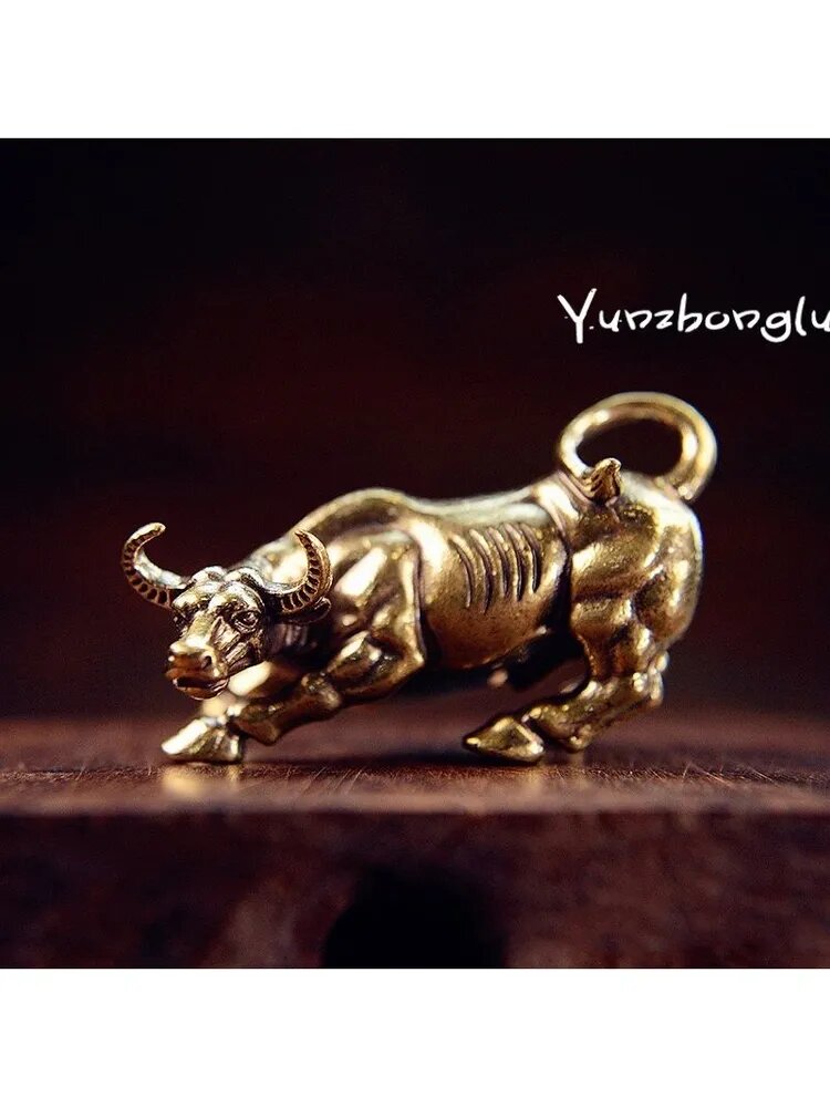 Yunzhonglu Статуэтка Корова （62）, высота 3.7 см, длина 5.5 см