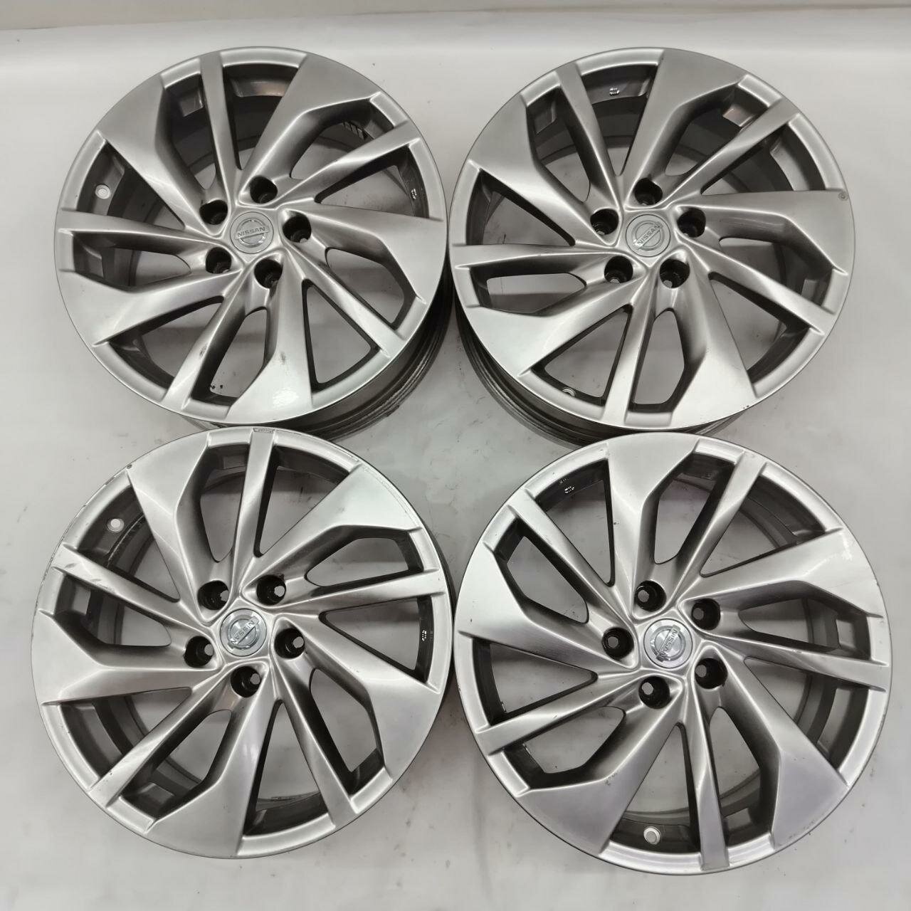Колесные диски Nissan 18x7 PCD 5x114.3 D66.1 ET45 (оригинал)
