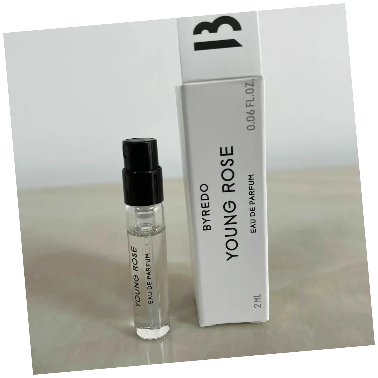 Парфюм Byredo Young Rose 2 мл миниатюра для мужчин и женщин - Байредо Янг Роуз аромат