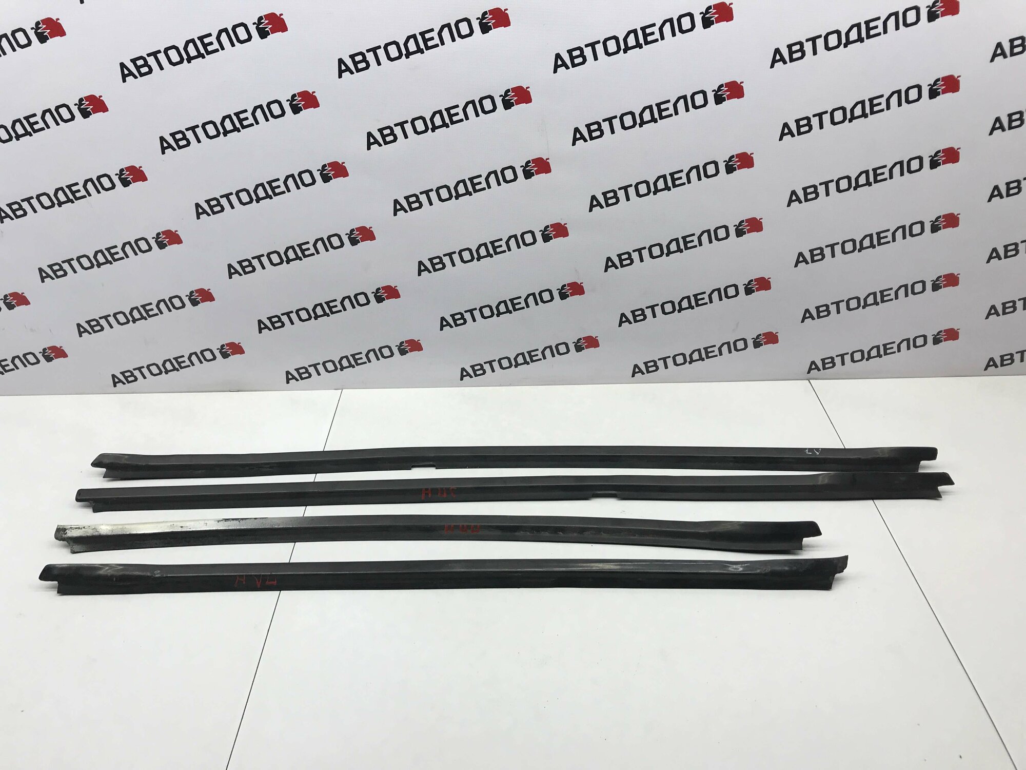 Бархотки двери наружные к-т SEAT Toledo 1L 2000