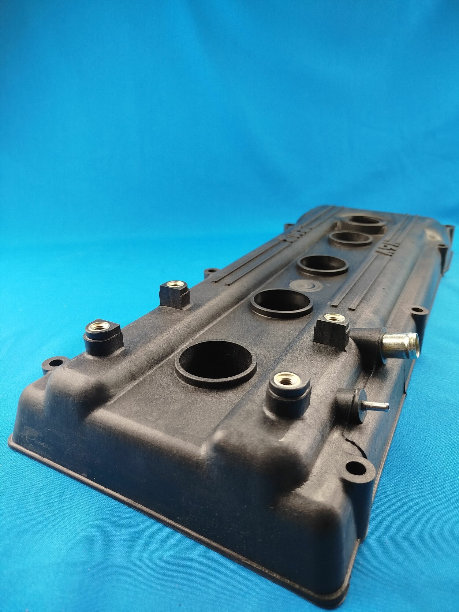 Крышка клапанная "ЗМЗ" для а/м ГАЗ 406дв. пластмассовая