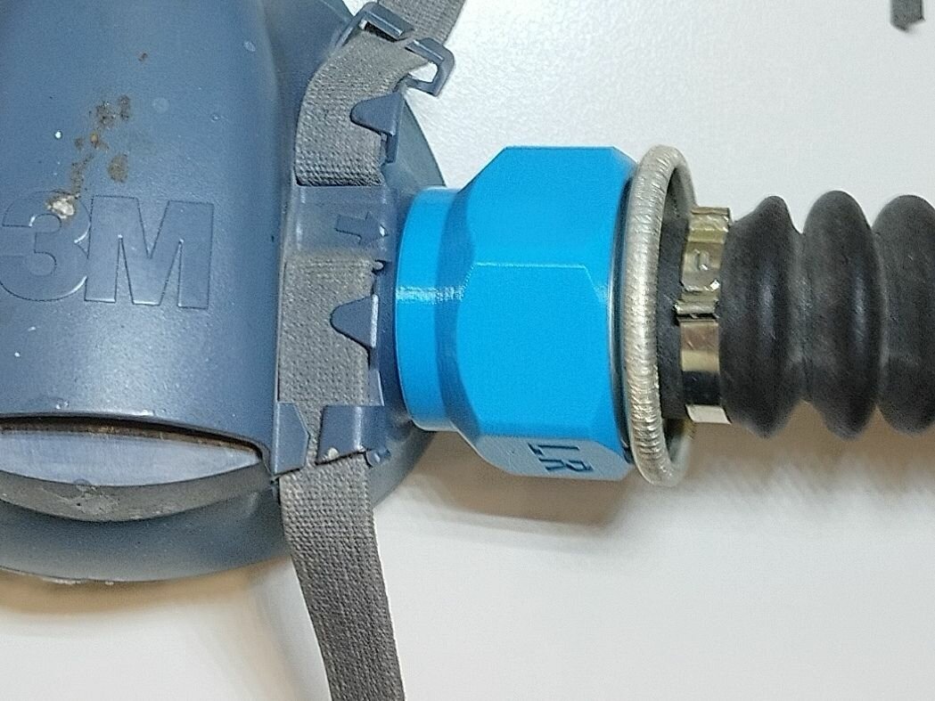 Переходник: шланг противогаза - 3м-маска