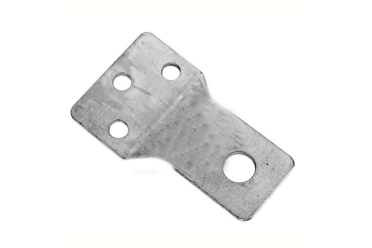 6430-8008062 Кронштейн МАЗ крепления закрылка (боковой) оригинальная запчасть ОАО МАЗ