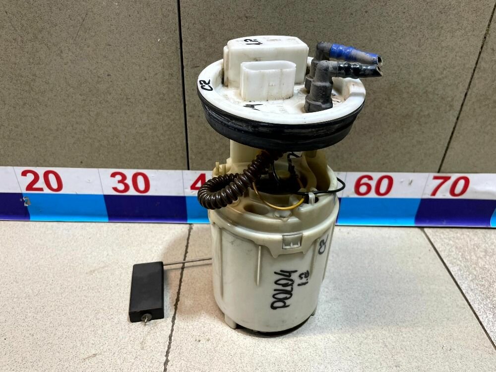 Насос топливный VW Polo 4 6Q0919051F