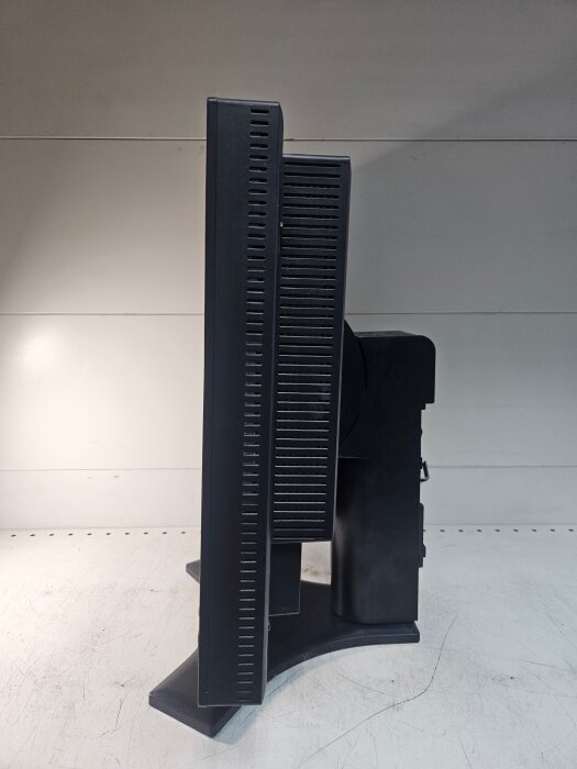 Монитор уцененный ЖК 19" 5:4 NEC 1990SX-Bk черный без колонок