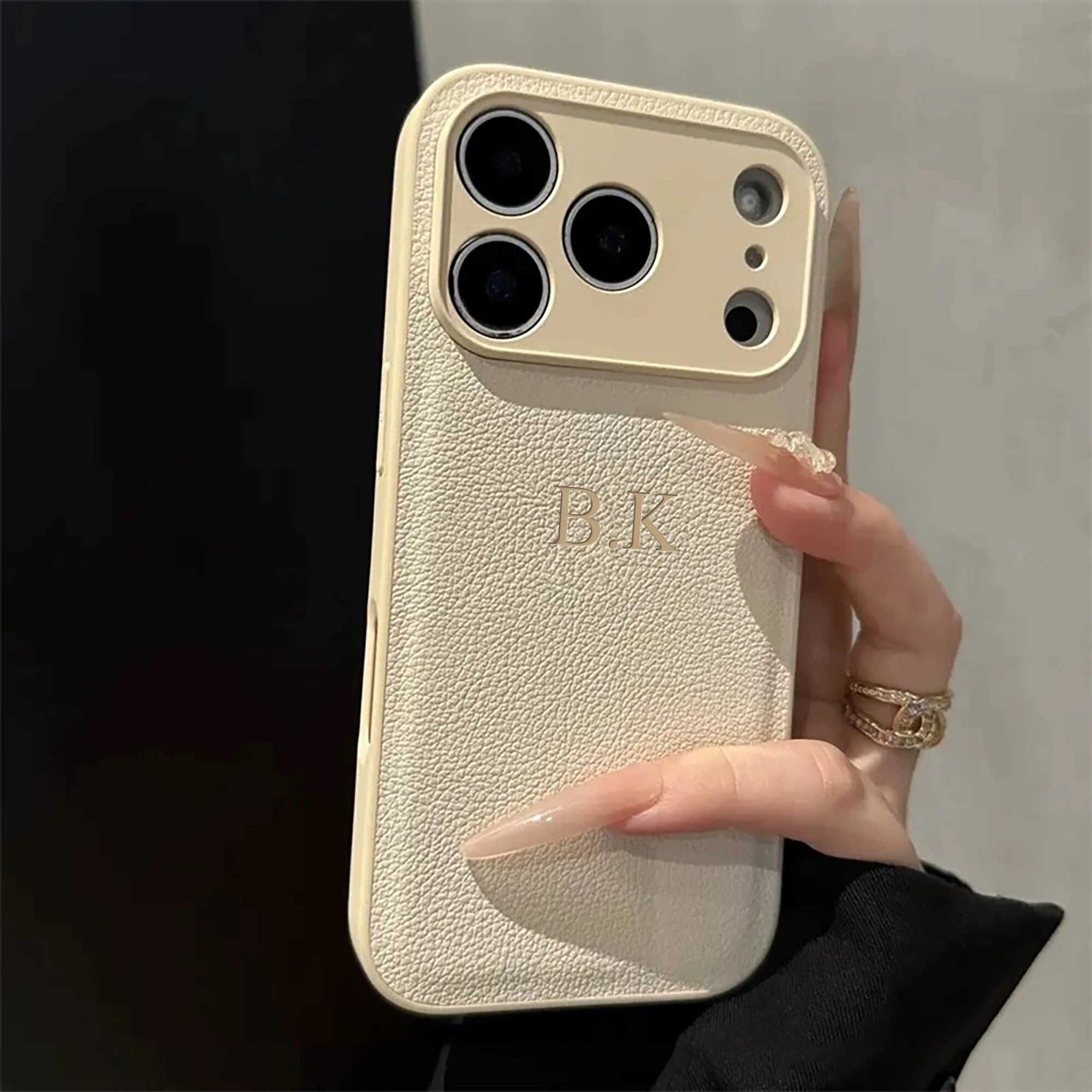Персонализированный чехол для телефона из искусственной кожи с 3D-тиснением и горячим тиснением фольгой, с возможностью нанесения имени, для iPhone 18, 17, 16, 15, 14, 13 Pro Max Plus, 17 Air, подарок своими руками