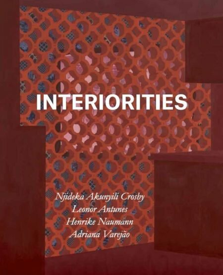 Interiorities / Книги об искусстве