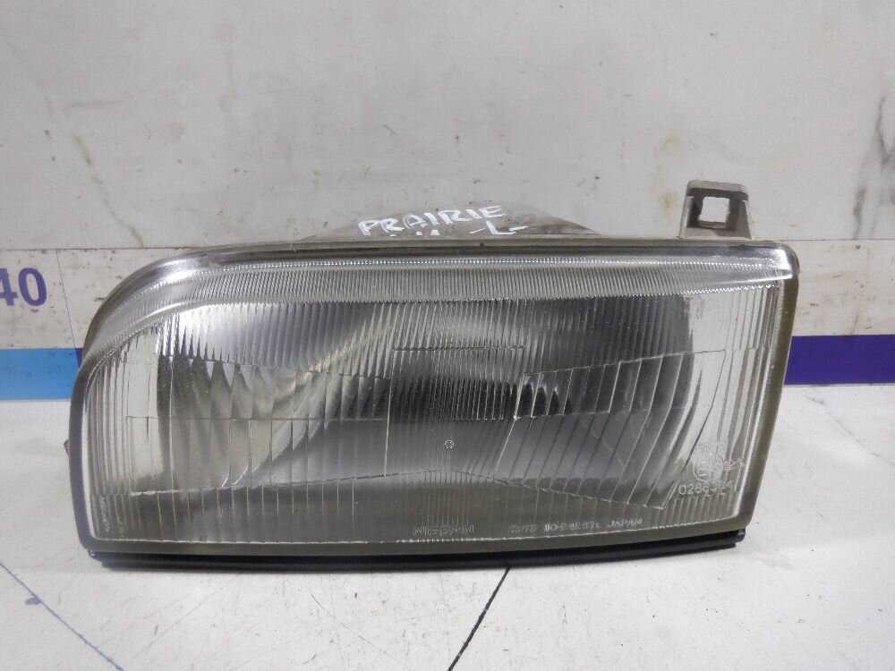 Фара левая Nissan Prairie M11 B606036R00