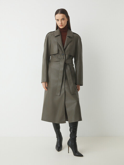 Плащ Maison David