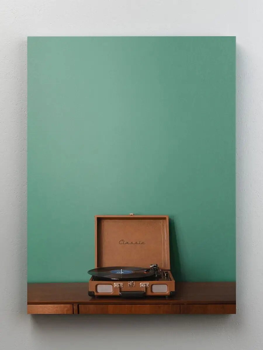 Интерьерная картина на холсте "Классический виниловый ретро проигрыватель" размер 30x40 см