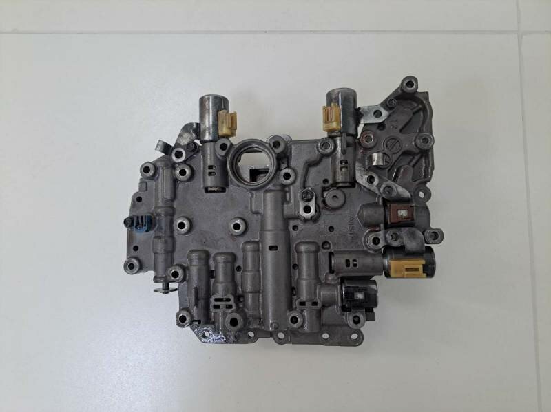 Блок клапанов Toyota Camry XV30 2001-2006 кат.номер: 3541048011