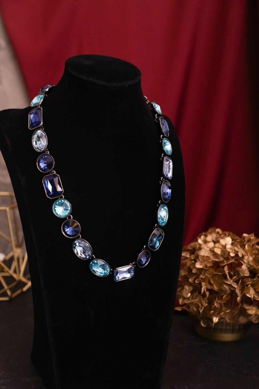 Колье, искусственный камень, кристалл