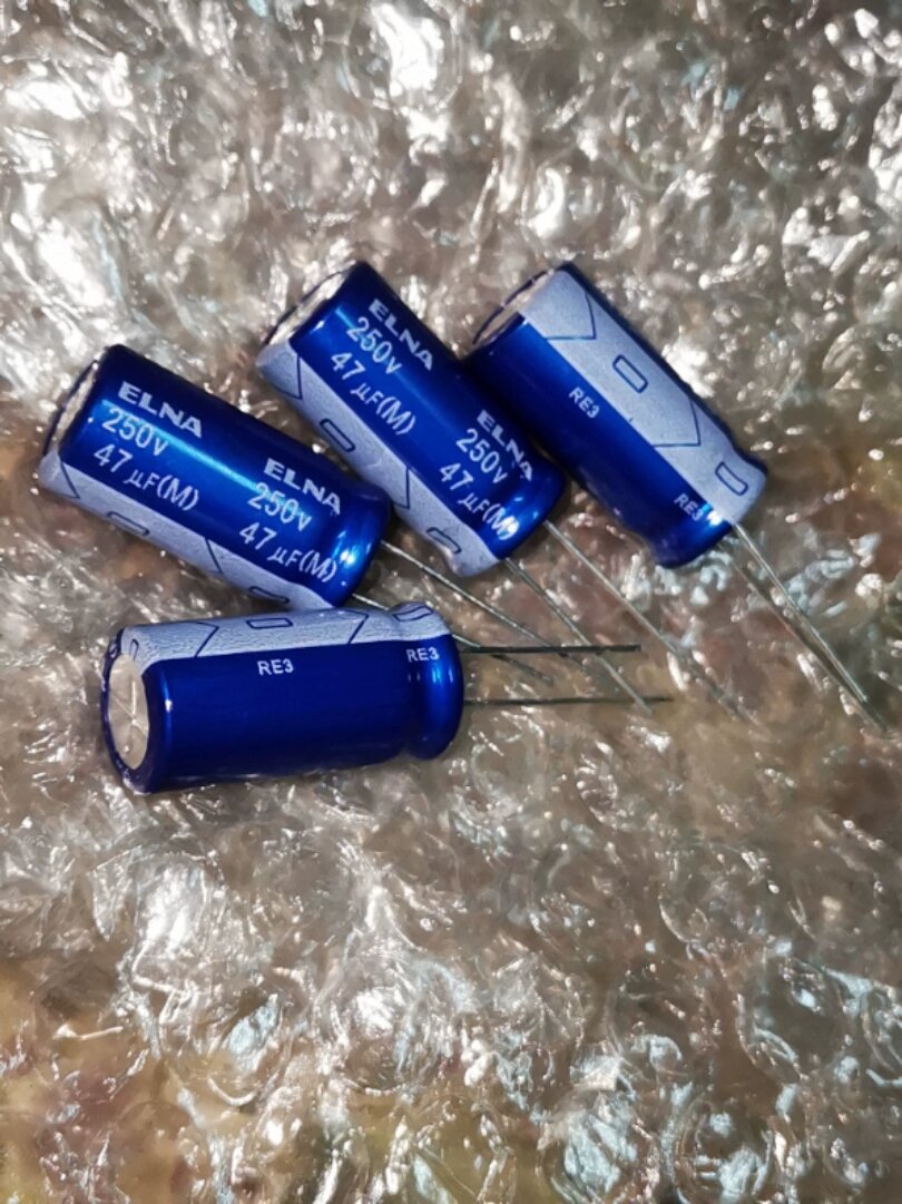 Электролитические конденсаторы ELNA RE3 серии 250V47UF/250V 13*25 10шт цена