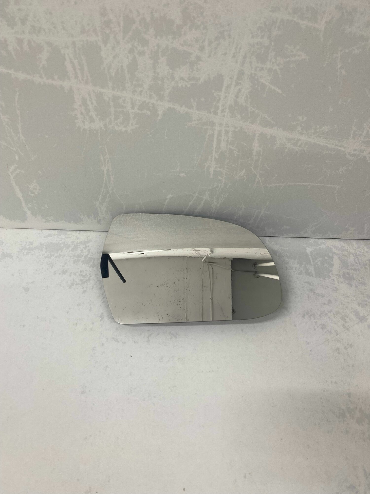 Зеркальный элемент Правый Audi A4