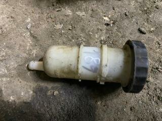 Бачок главного цилиндра сцепления Daewoo Nexia F16D3 2012 (б/у)