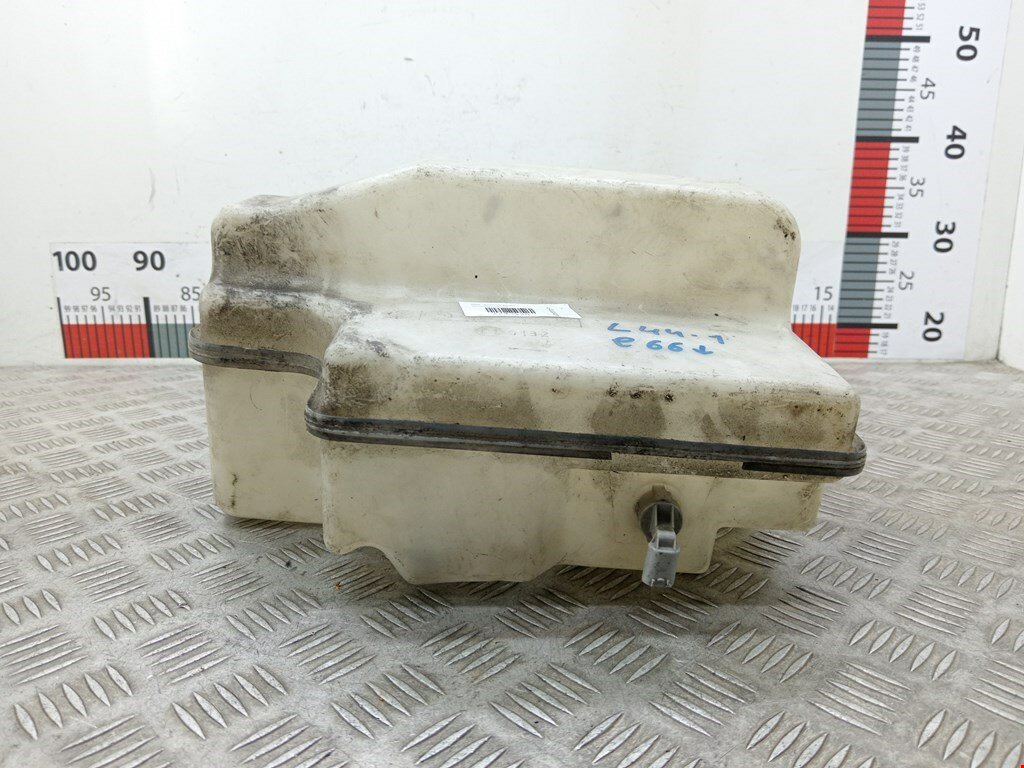 Бачок омывателя BMW 7-Series (E65/E66) 61667001942 арт. 2243539
