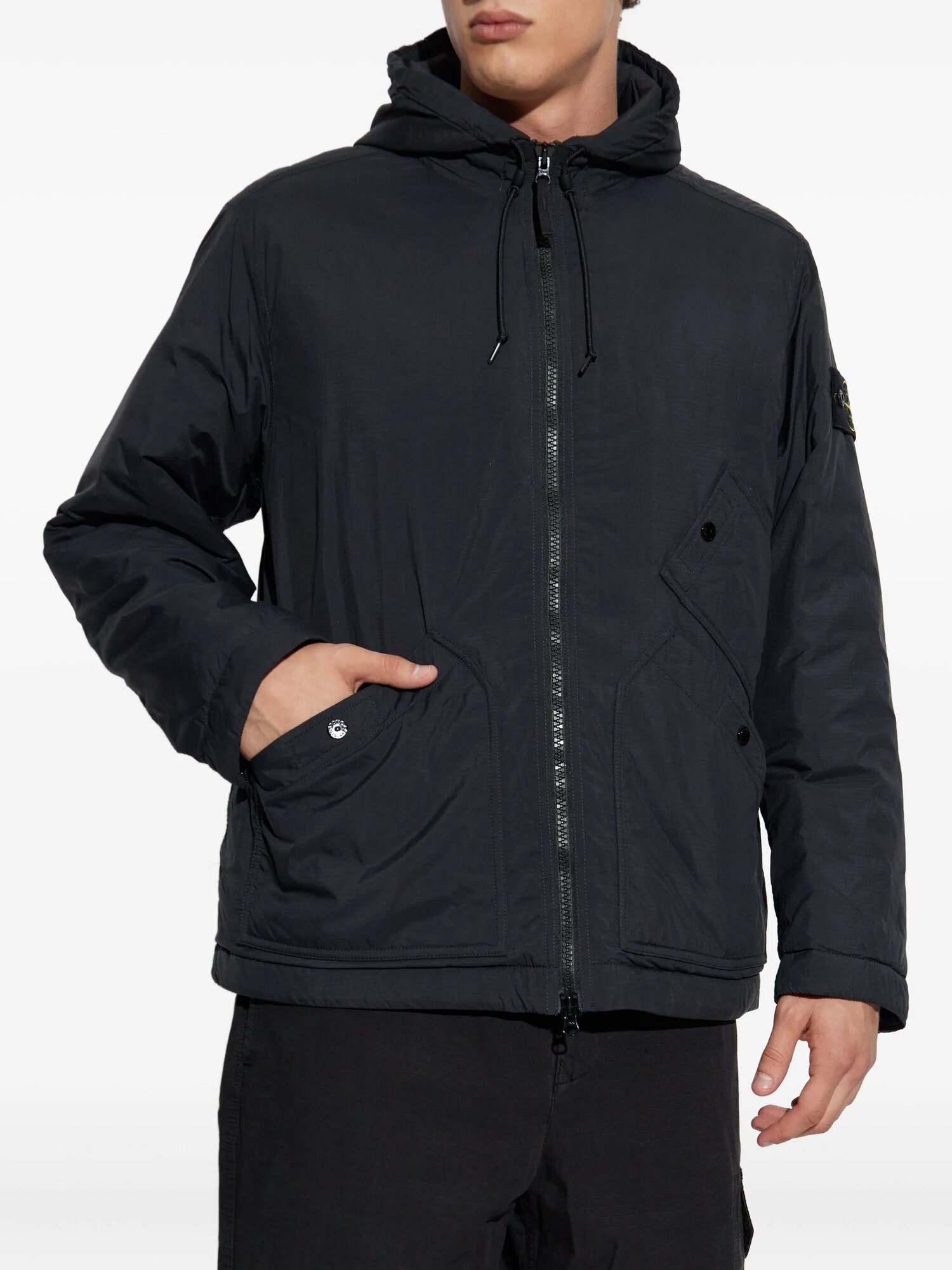 Куртка Stone Island Hooded patch-pocket jacket, размер S, черный — фото 1