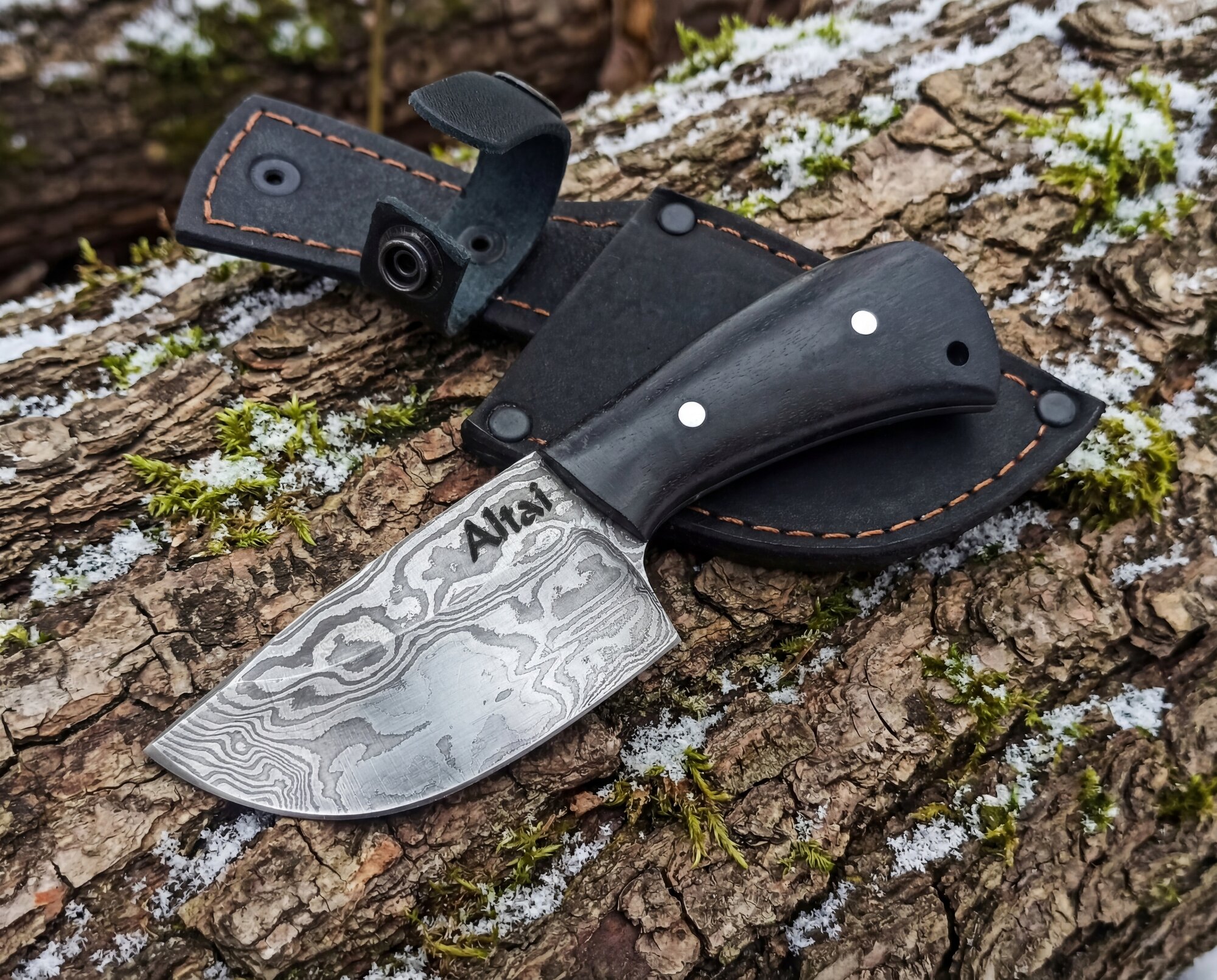 Шкуродер "Altai" из дамасской стали. Ручная работа