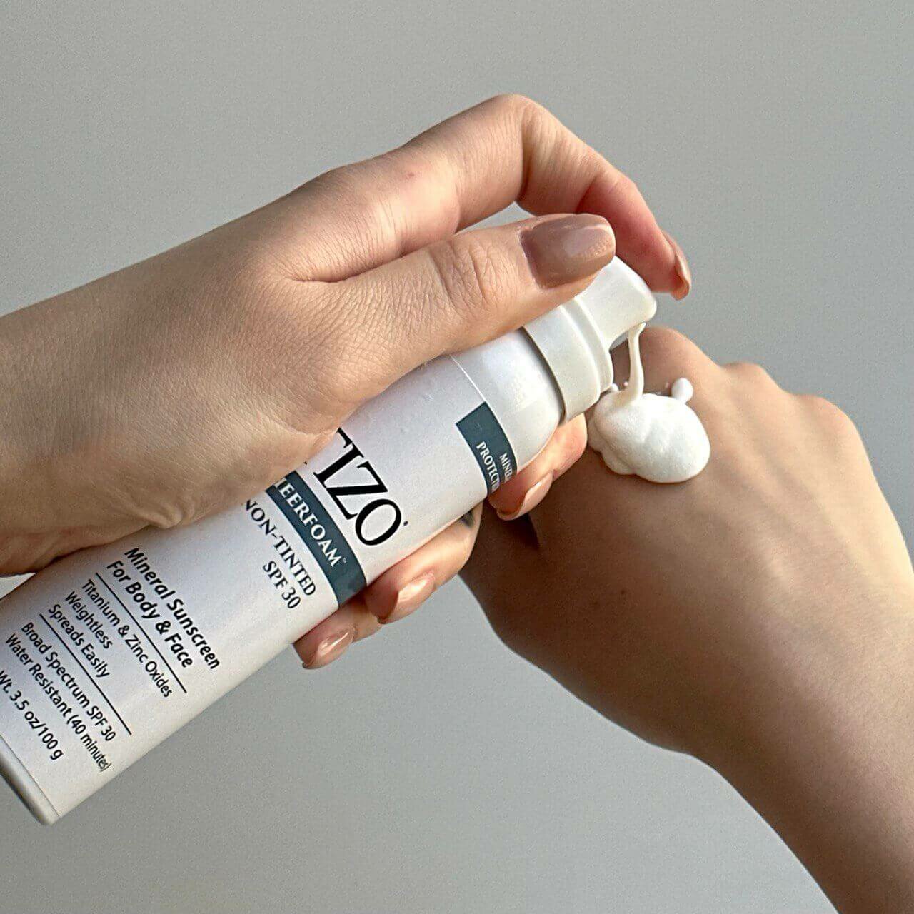 Спрей солнцезащитный для лица и тела TiZO SheerFoam Sunscreen SPF 30 Non-Tinted 100 мл TIZO SheerFoam Sunscreen SPF 30 Non-Tinted/100 мл