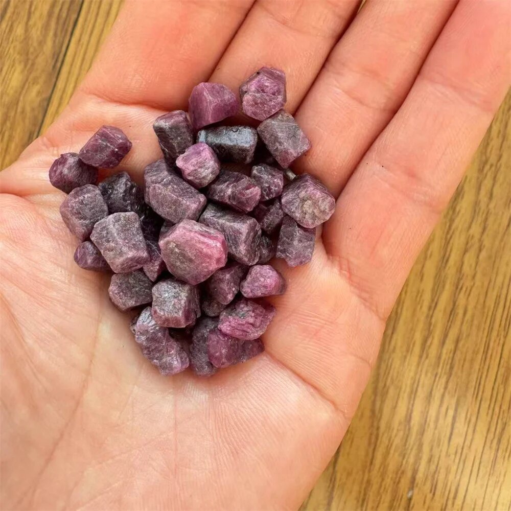 Натуральные кристаллы, красный корунд, рубин, необработанные целебные драгоценные камни, Рейки, подарок, украшение дома, декор комнаты