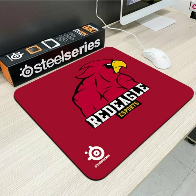 Коврик для мышки SteelSeries QCK Heavy, нескользящая основа, RGB-подсветка, красный
