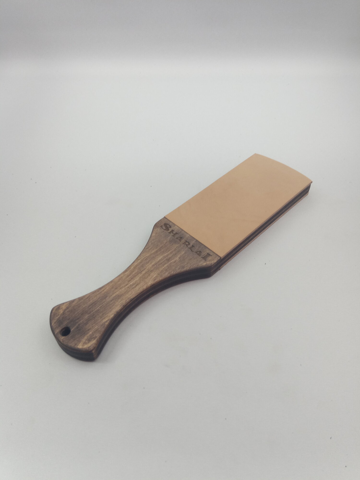 Б-034 Брусок для правки - доводки опасных бритв, ножей, режущего инструмента профессионалов (кожа 3 - 3.2мм. натуральный)