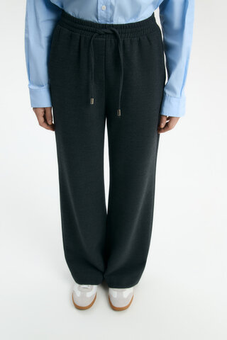 Брюки спортивные