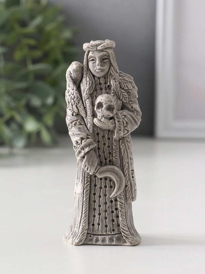 Фигурка славянская богиня «Мара» 10.5×4×3.5 см, серая