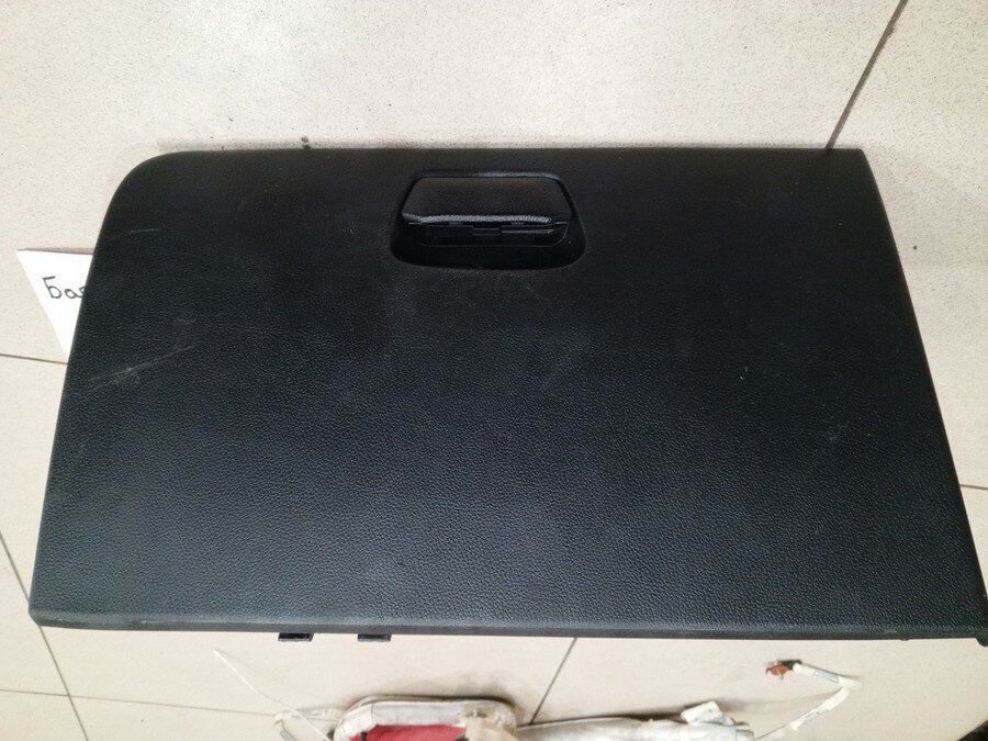 Бардачок от Kia Rio 2011-2016