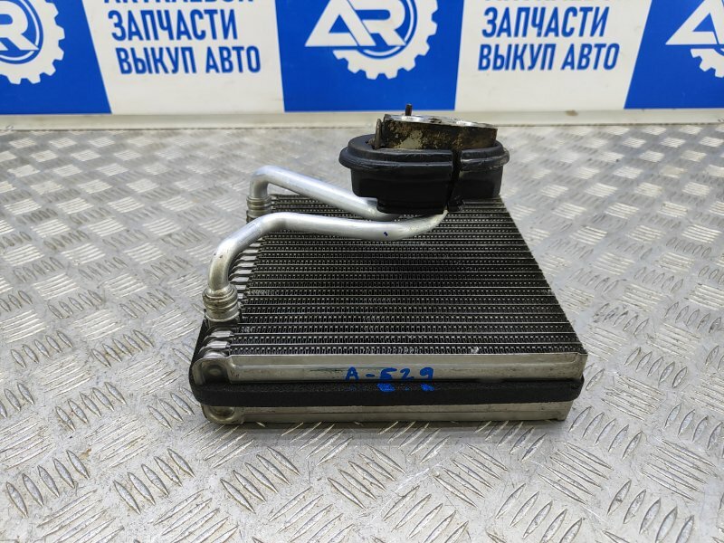 Б/У Испаритель кондиционера Skoda Octavia A5 1Z / Шкода Октавия A5 1Z 1.6 BSE 102Л.С лифтбек 2009