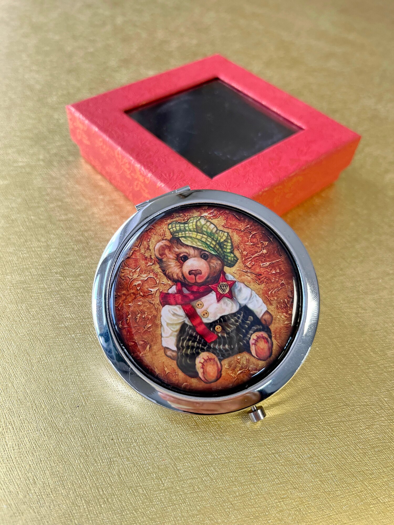 Авторское складное карманное зеркало с замком "Медвежонок"