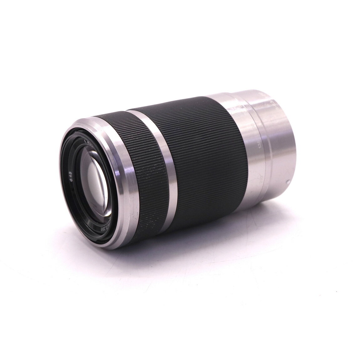 Телеобъектив Sony 55-210mm f/4.5-6.3 E (SEL-55210)