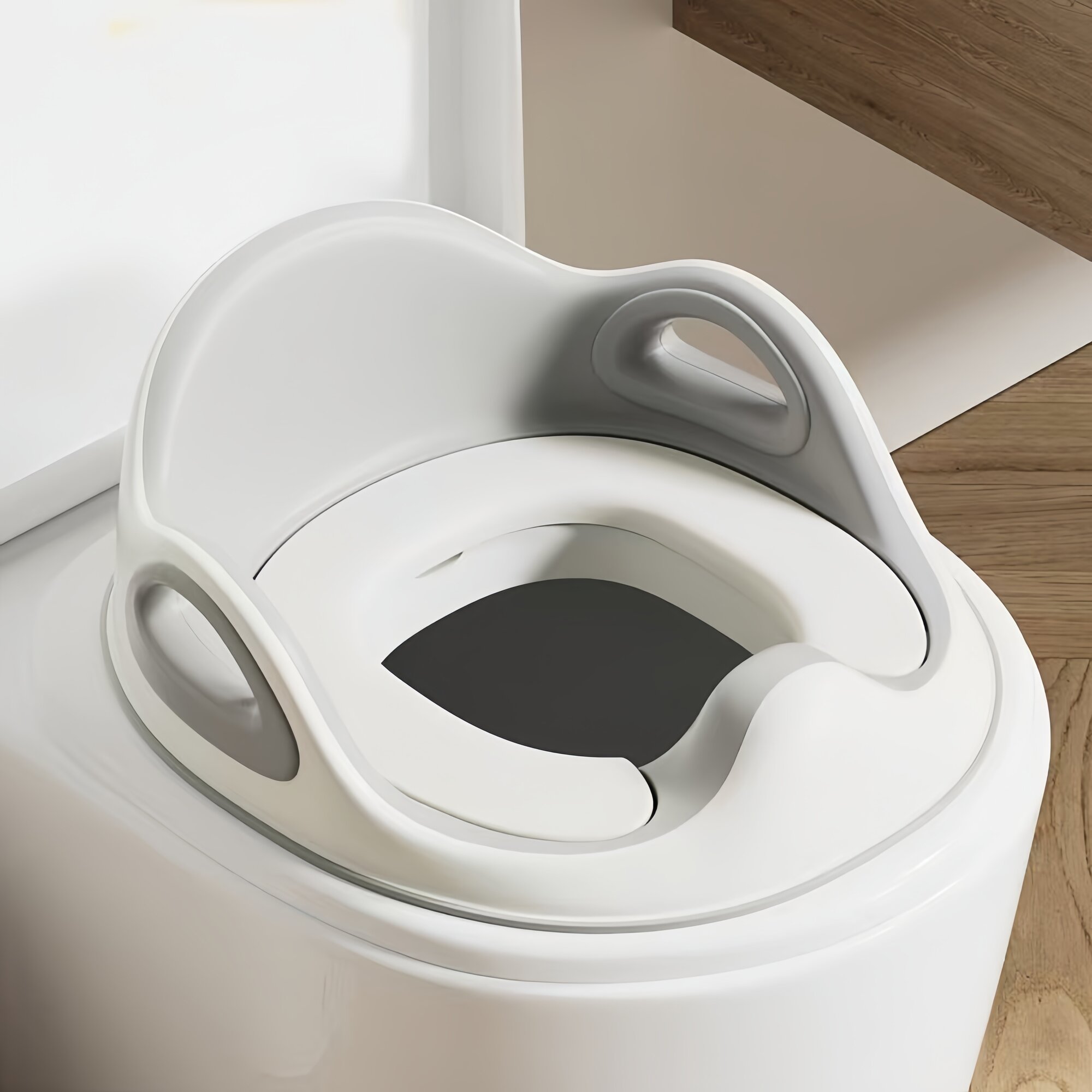 34023, Накладка на унитаз с ручками BONUS, Happy Baby, серый