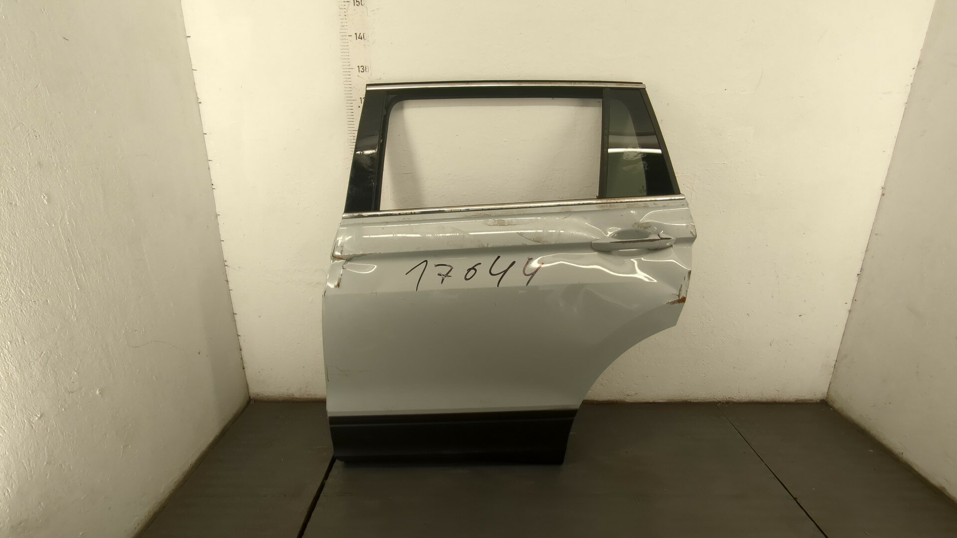 Дверь боковая (легковая) левая задняя Volkswagen Tiguan Б/У