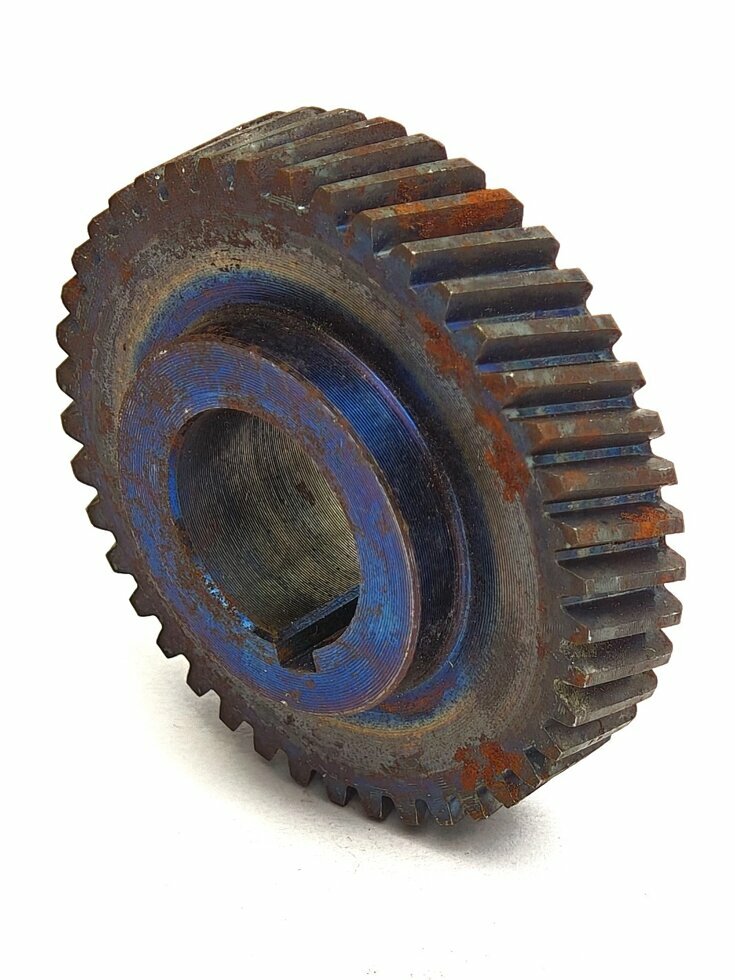 Шестерня пилы отрезной Калибр ПО-2200 ф20х57мм Z=41 наклон правый