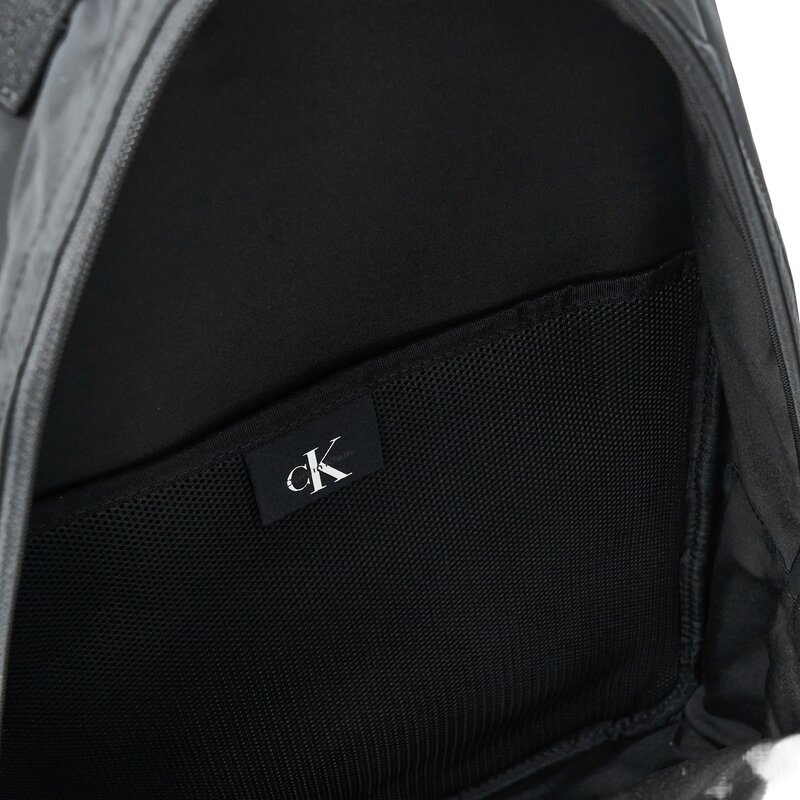 Сумка CALVIN KLEIN — фото 1