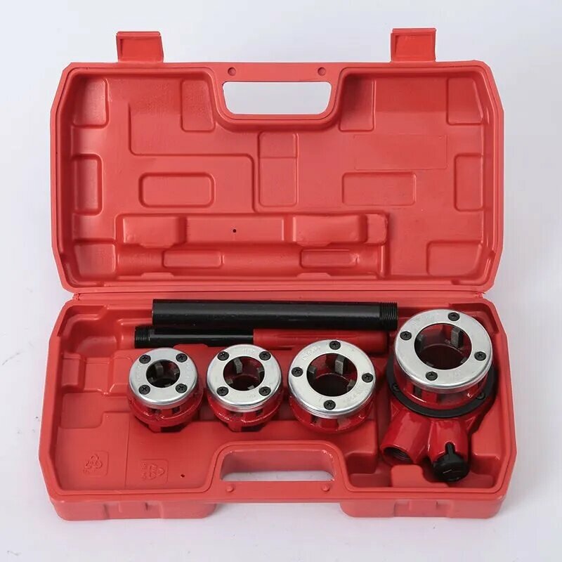 Клупп трубный / набор, плашкодержатель с трещоткой и удлинителем, сменные резцы для нарезания резьбы, 1/2"-3/4"-1"-1 1/4" c трещеткой набор в пласт