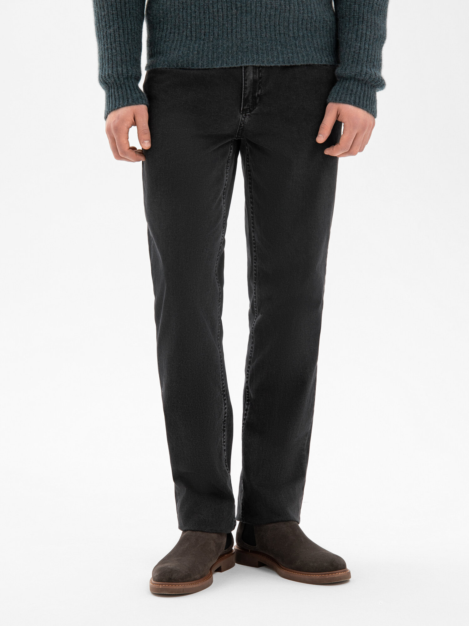 Джинсы классические 