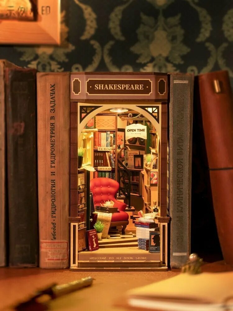 Bookstore, Румбокс, деревянный конструктор, книжный уголок, Rolife TGB07