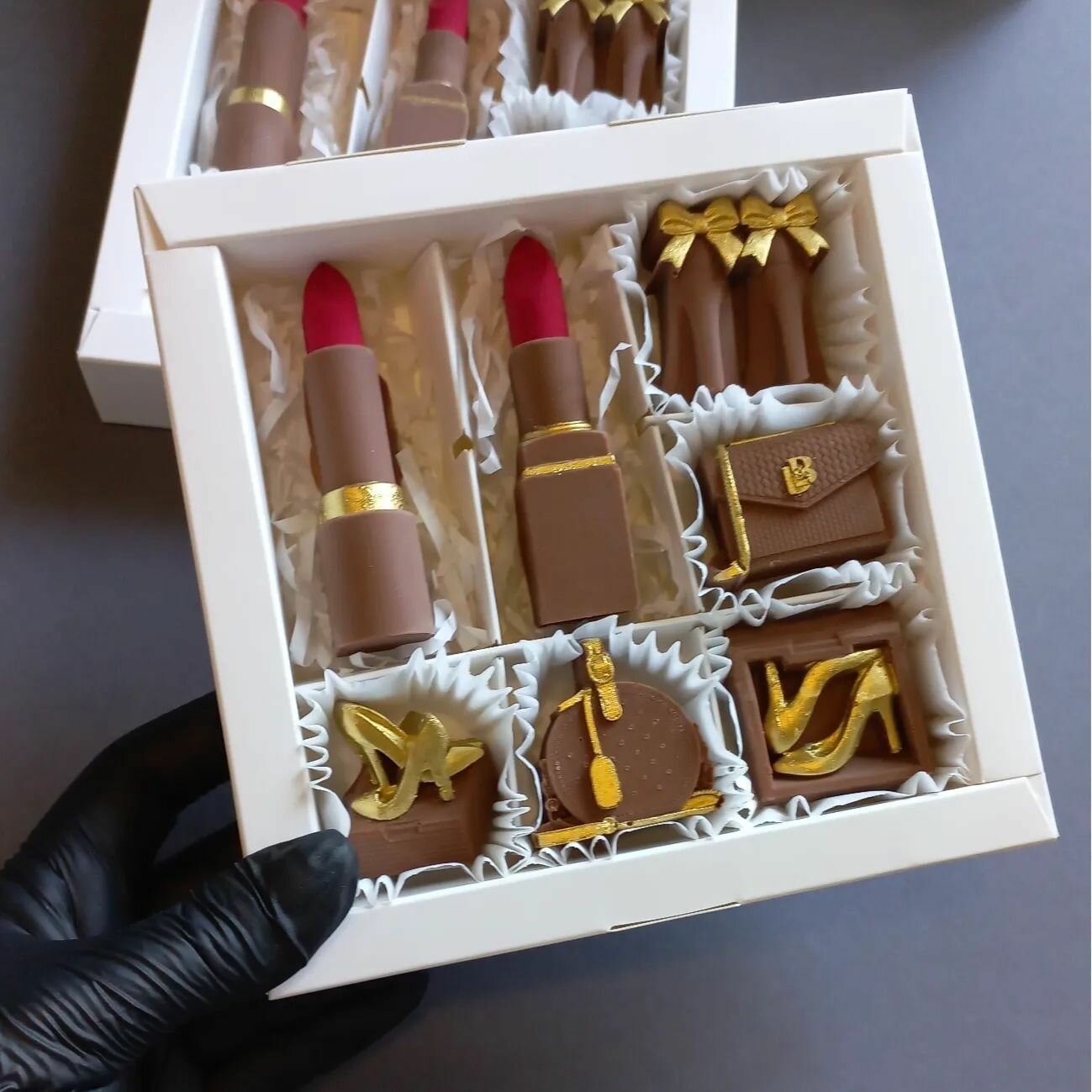 Набор шоколадных конфет, подарок на день рождения / 8 марта "Дамский набор" ShokoTrendy